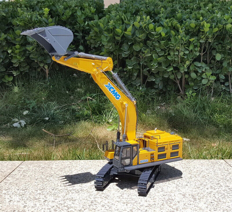High Precision 1:35 XCMG XE950G Diecast crawler Large excavator DIECAS – Classic Models ...