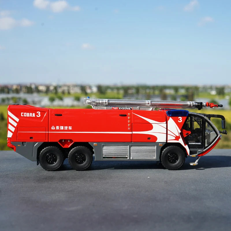 Carmichael Cobra 3 1:43 Airport Fire Truck Model – Classic Models ...