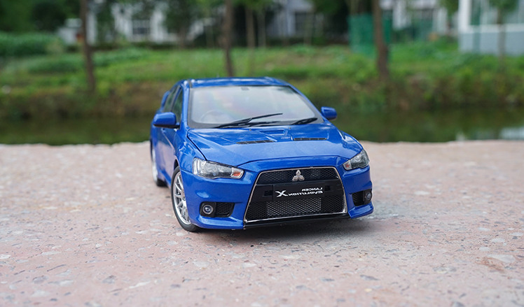 Original factory authentic 1:18 MITSUBISHI LANCER evolution X 10 X die ...