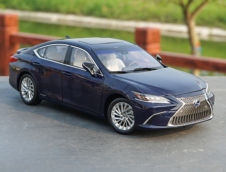 1:18 Scale Lexus ES ES300H 2019 Diecast Model Car WITH SAMLL GIFT ...