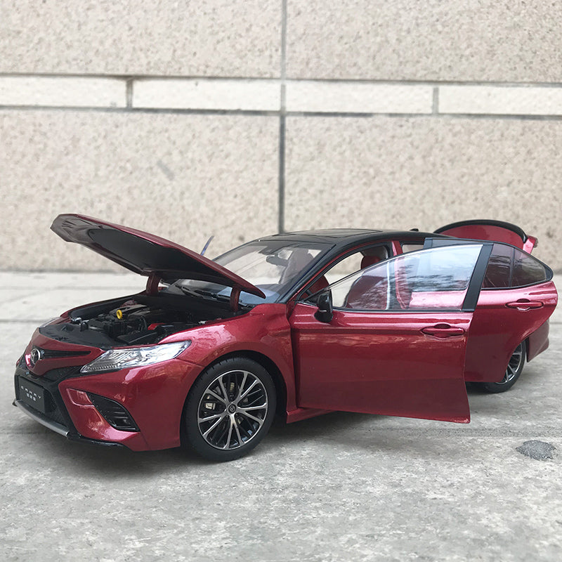 Original Authorized Authentic 1/18 Toyota Camry 8th eighth generation ...