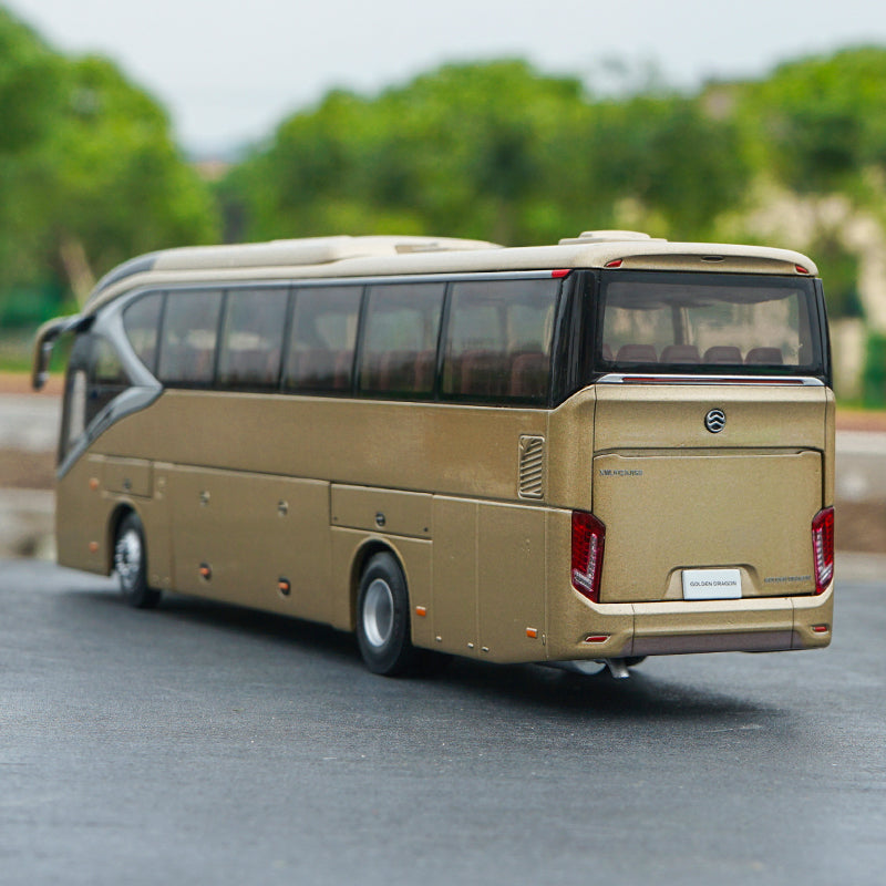 Diecast 1:42 Xiamen Golden Dragon XML6129 Navigator bus model with sma ...