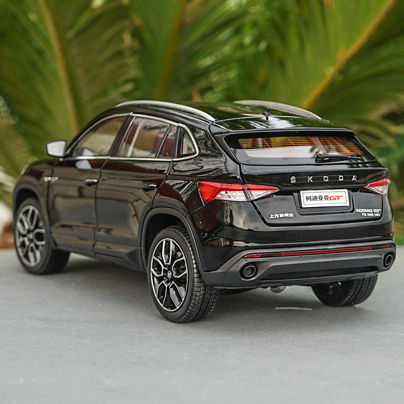 Diecast GT Skoda Kodiaq GT car model in scale 1:18 Black/red – Classic ...