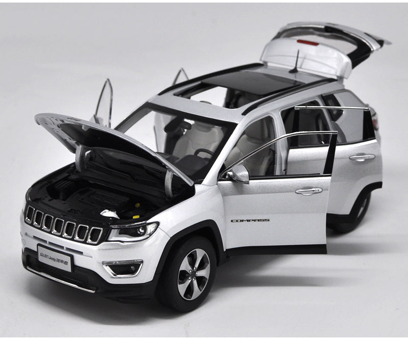 Original Authorized Authentic 1:18 Jeep Compass Die Cast Model Classic ...