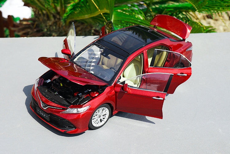 Original Authorized Authentic 1/18 Toyota Camry 8th eighth generation ...